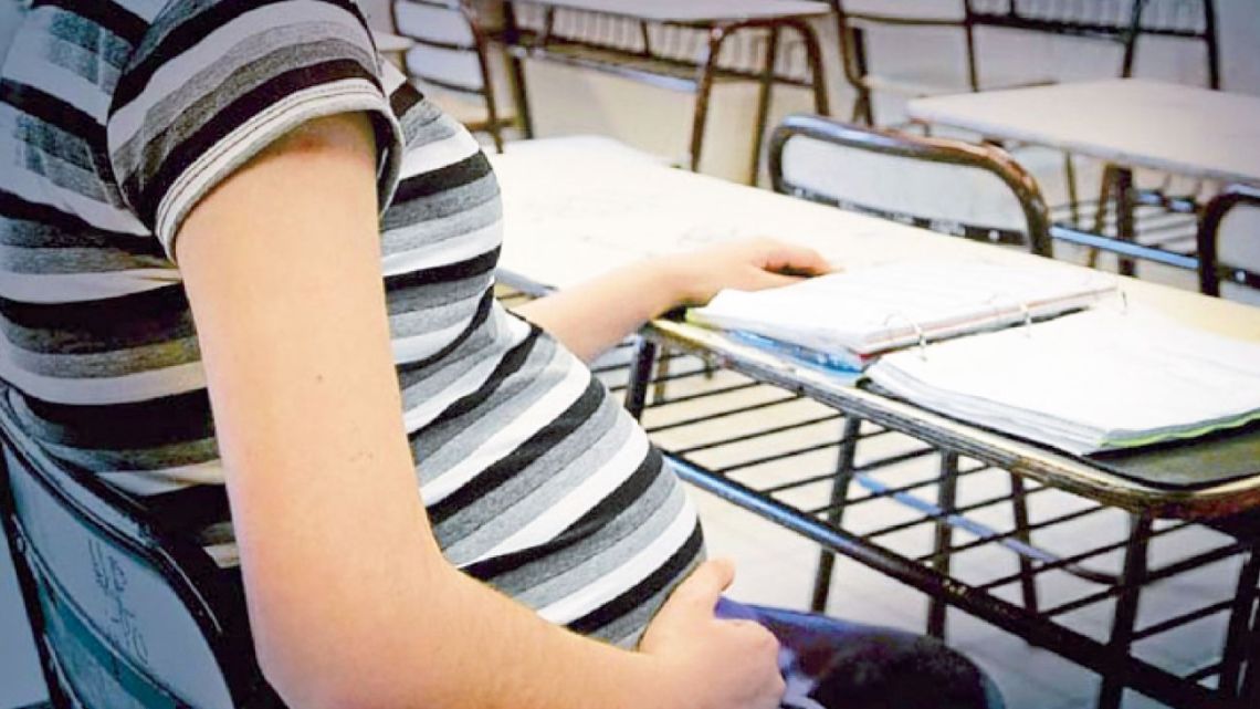 Embarazo adolescente: ¿elección o accidente? | Perfil