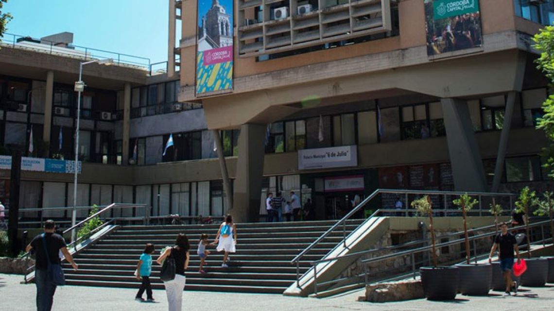 Córdoba: acordaron el municipio y el Suoem, con cláusulas gatillo por ...