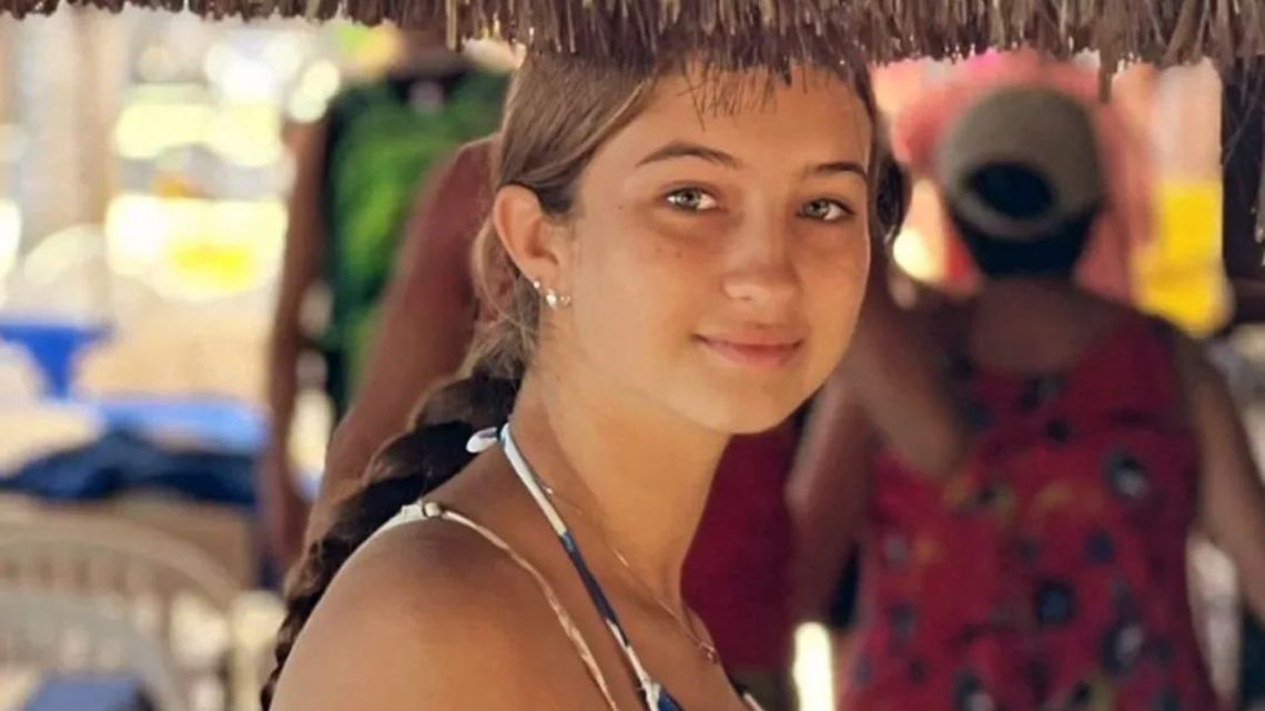 Salió a la luz quién fue la invitada sorpresa al cumpleaños de 15 de Indiana Cubero: Soledad ...