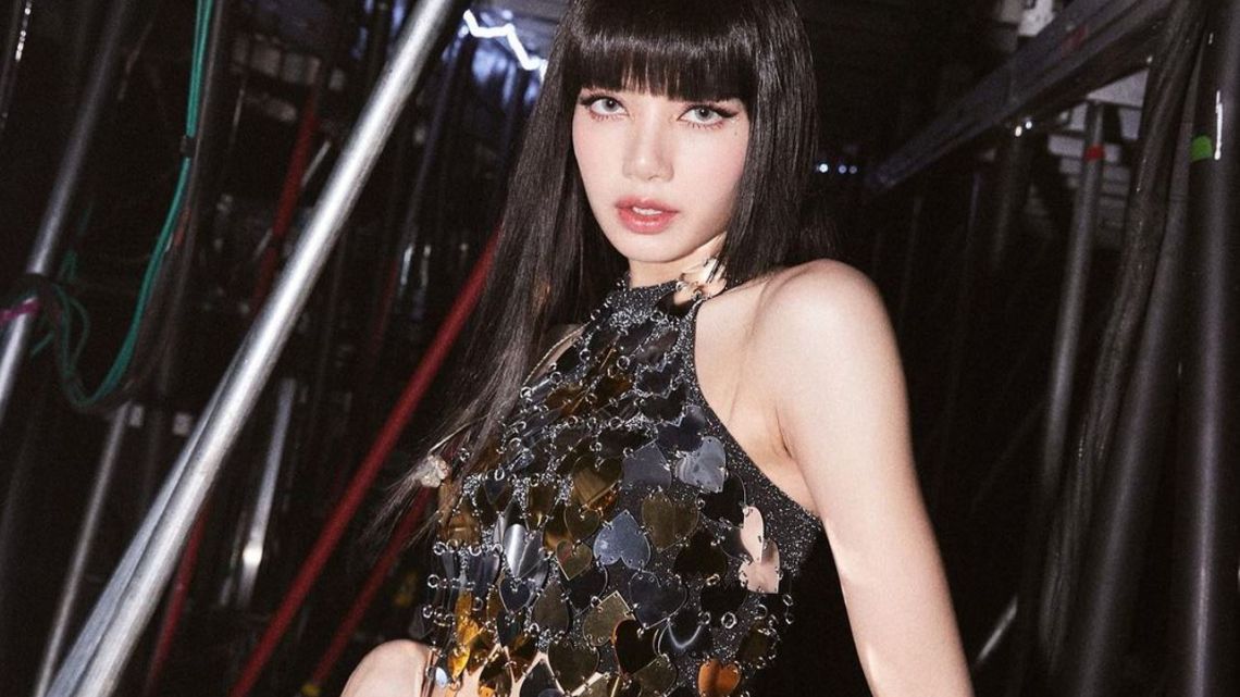 Lisa de BLACKPINK es la primera artista de K-pop en ingresar al "Salón Asiático de la Fama" como ...