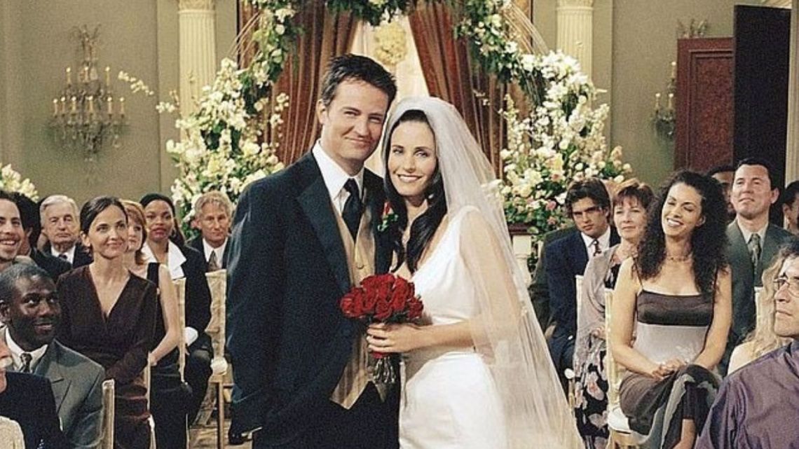 La difícil vida amorosa de Matthew Perry: novias famosas y miedo al ...