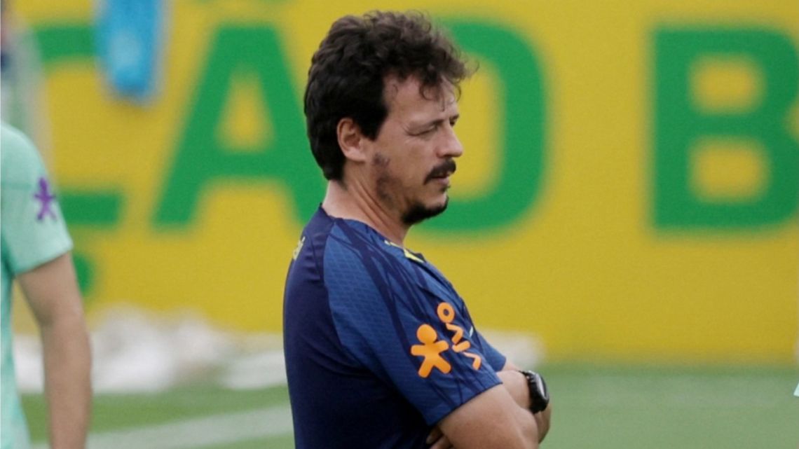 Fernando Diniz aseguró que no una fórmula certera para detener a Messi ...