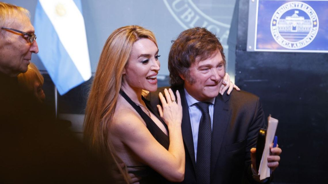 Fátima Flórez, novia de Javier Milei, abandona "El Bailando" y será ...