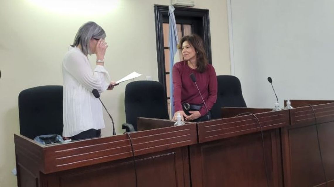 A seis meses de asumir, abren un sumario a la defensora oficial Ana ...