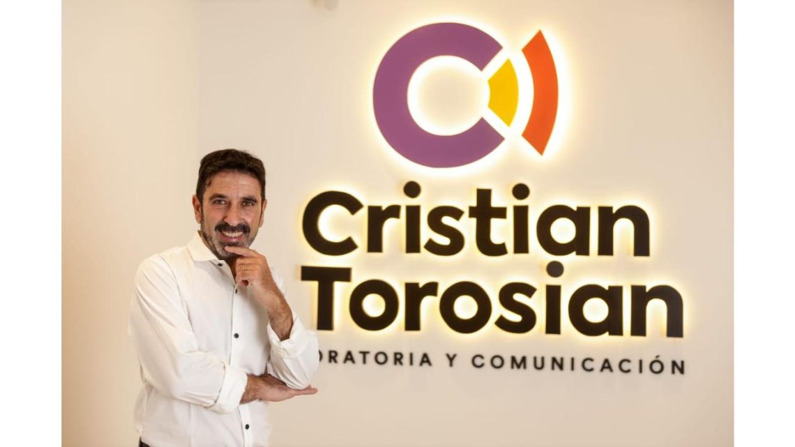 Cristian Torosian: El arte de hablar bien y comunicar con elegancia | Caras
