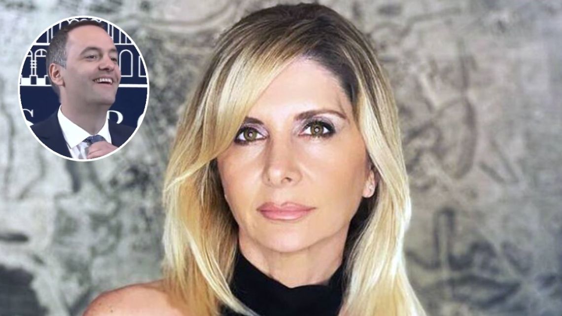 A Débora Plager le quedó el micrófono abierto y lanzó un inesperado ...