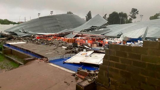 13 dead in Bahía Blanca after sportsclub roof collapses in storm ...