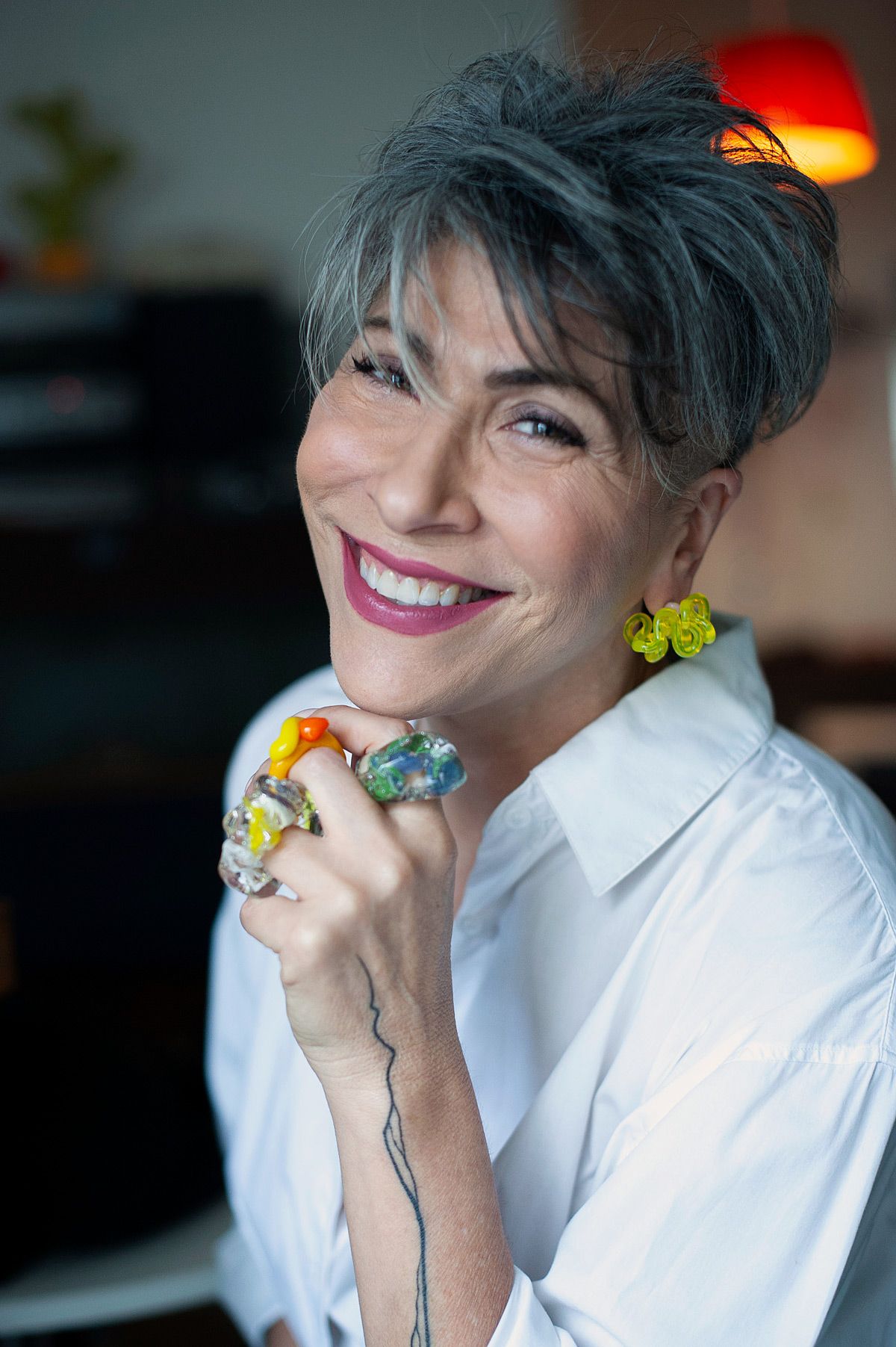 Luz Arias: el universo de la joyera contemporánea que crea piezas ...