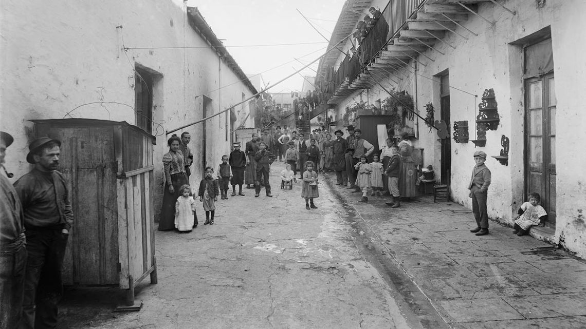 Un conventillo de La Boca en la mirada de un aventurero de EEUU | Perfil