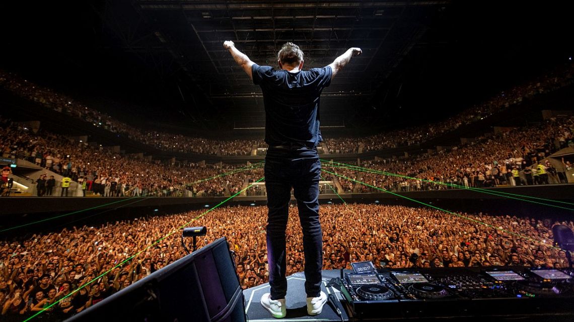 Con un espectacular show multimedia, David Guetta cerró su gira ...