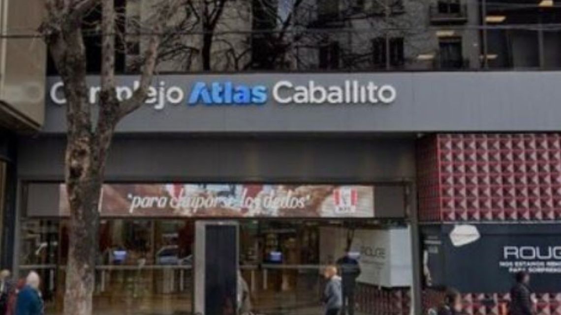 Policía de la Ciudad interrumpió una función del Cine Atlas | Perfil