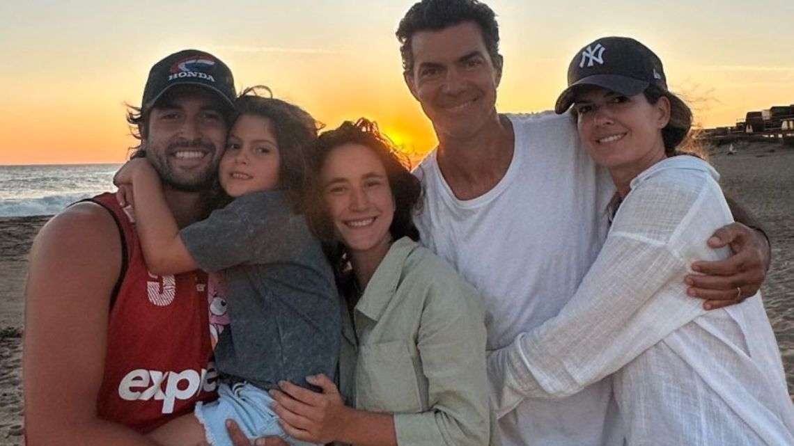 Isabel Macedo disfruta de Punta del Este en familia y con look playero ...