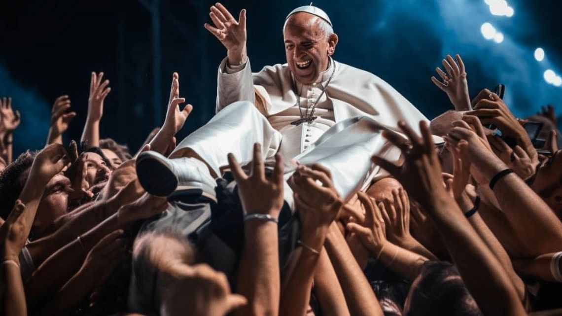 El Papa Francisco advirtió sobre los “peligros perversos” de la ...