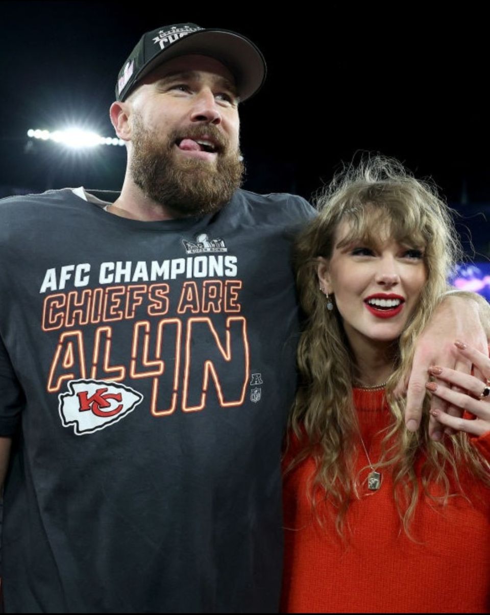El Beso De Taylor Swift Y Travis Kelce Se Convierte En Protagonista Del