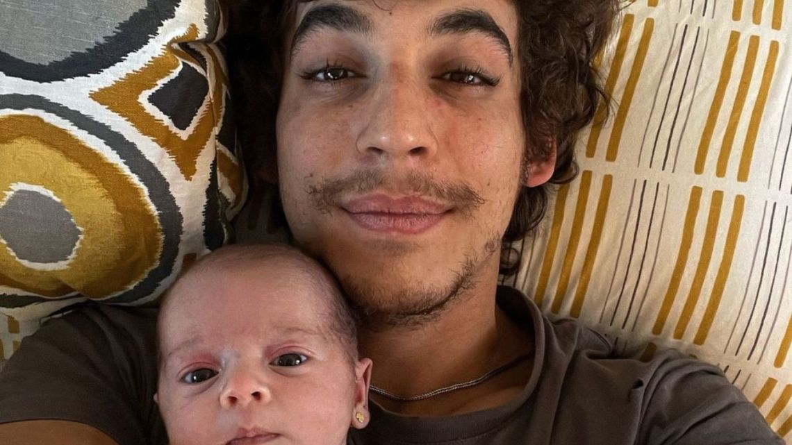 Miguel Herrán mostró a su bebé en Instagram | Caras