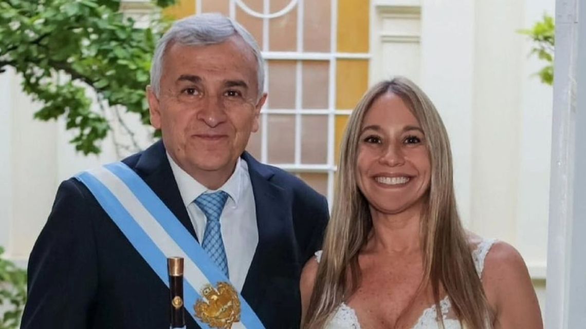 Tulia Snopek, la esposa de Gerardo Morales le lleva 15 años de ...