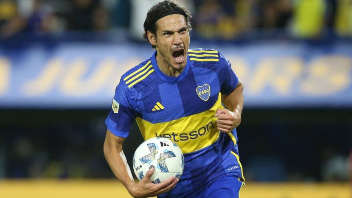 Edinson Cavani Se Sacó La Mufa Marcó Un Triplete Y Le Dio La Victoria