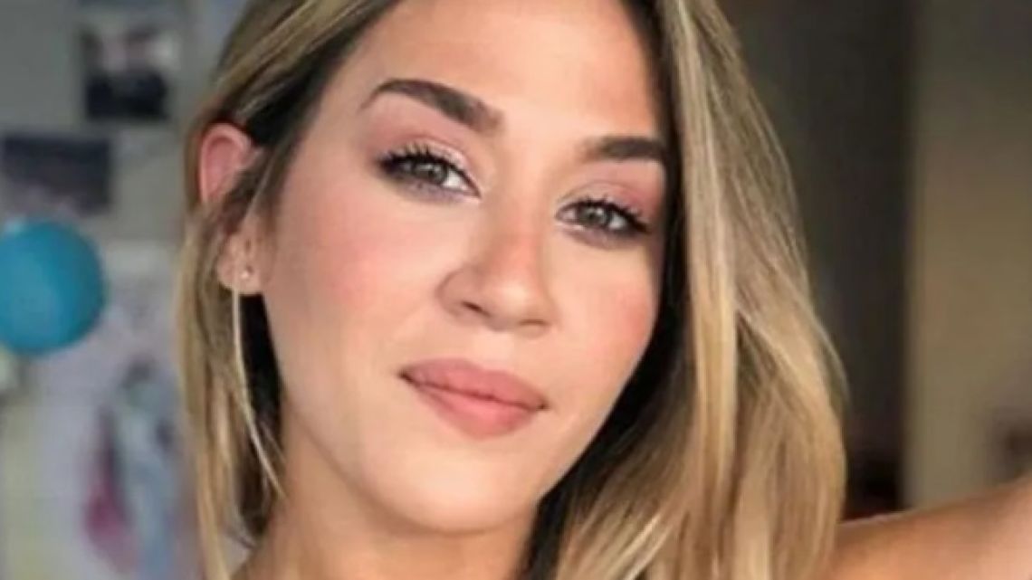 Jimena Baron puso un "batitubo" en la habitación de su hijo | Caras