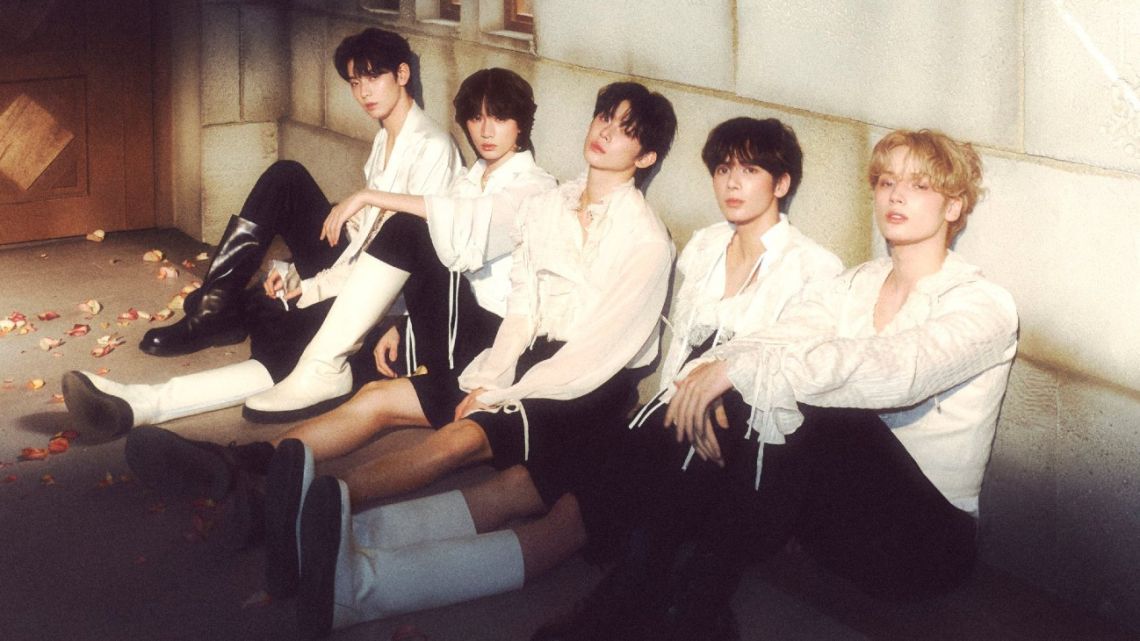 TXT lanzó su nuevo mini álbum "minisode 3: TOMORROW" y el video de "Deja Vu" | Exitoina