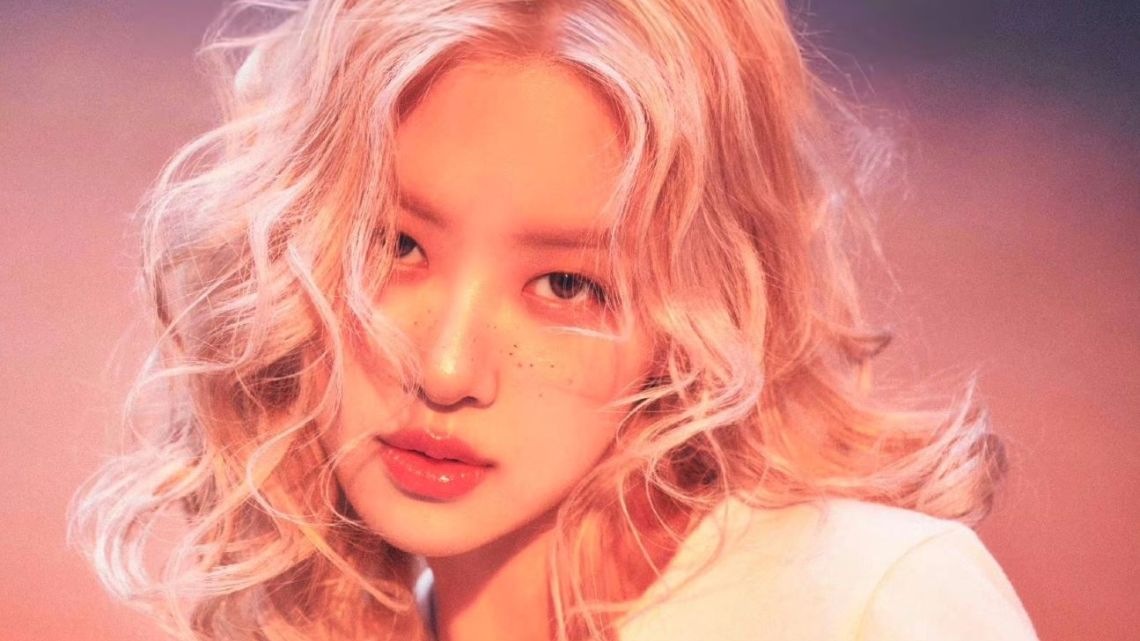 Rosé dejó a todos sin aliento con una cautivadora sesión de fotos para ...