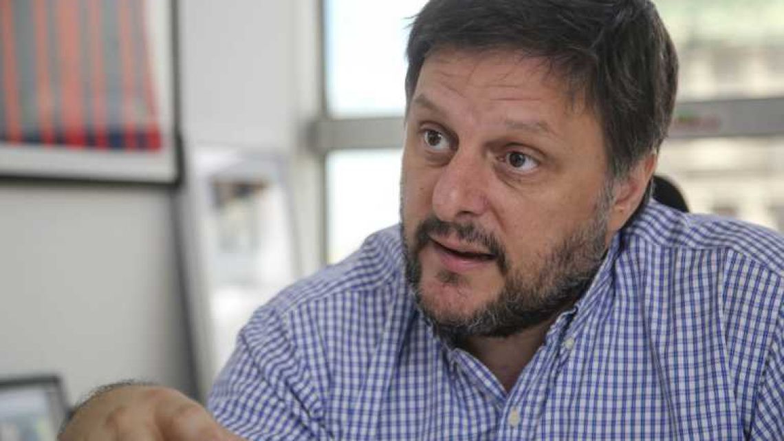 Leandro Santoro: "El avance de ideas reaccionarias va limando los egos ...