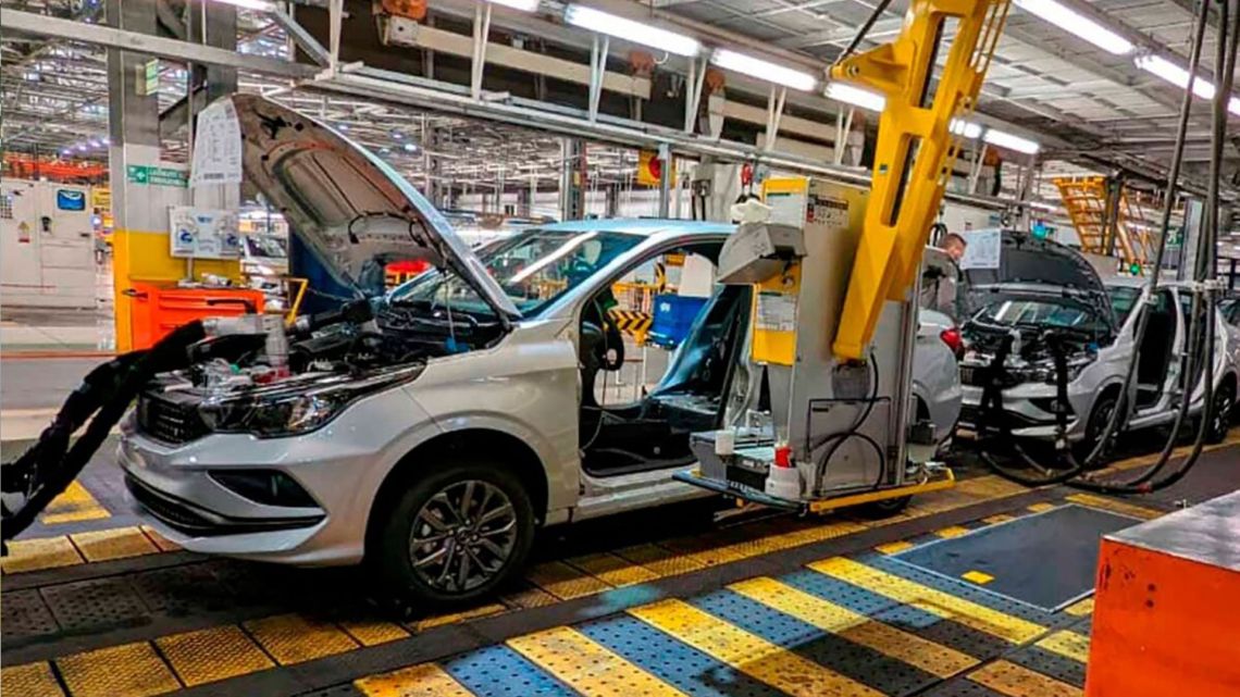 La producción automotriz sigue creciendo | Parabrisas