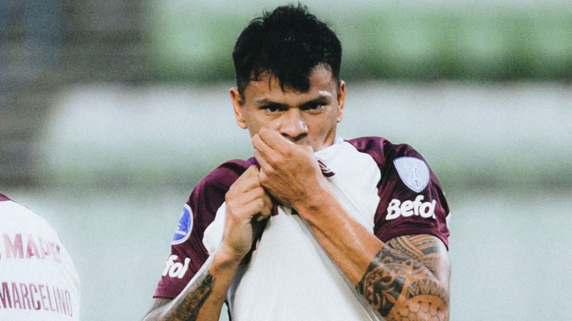 Con un doblete de Walter Bou, Lanús le ganó 2-0 a Metropolitanos de ...