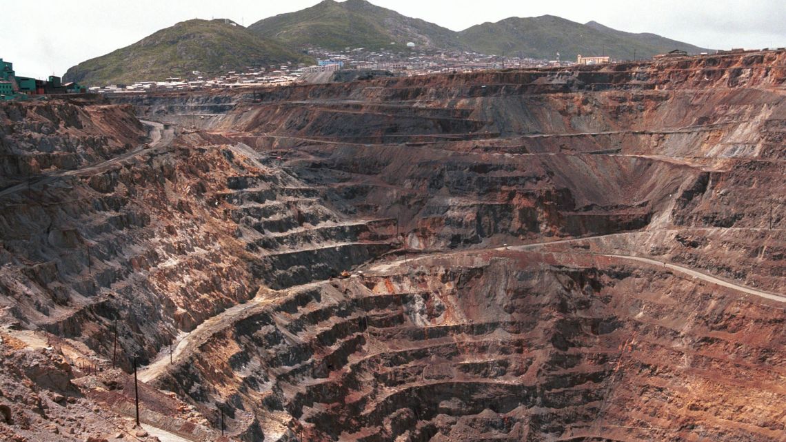 El nuevo dueño de la minera peruana Volcan planteó un refinanciamiento ...