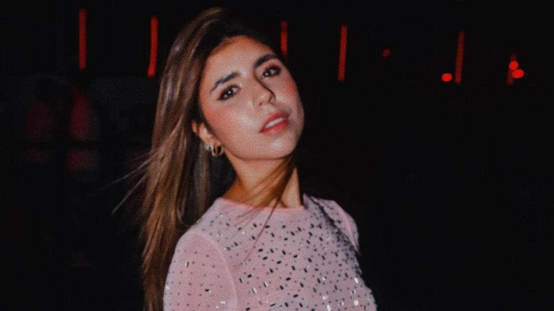 Camila Mayan abrió las puertas de su departamento para hacer un house ...