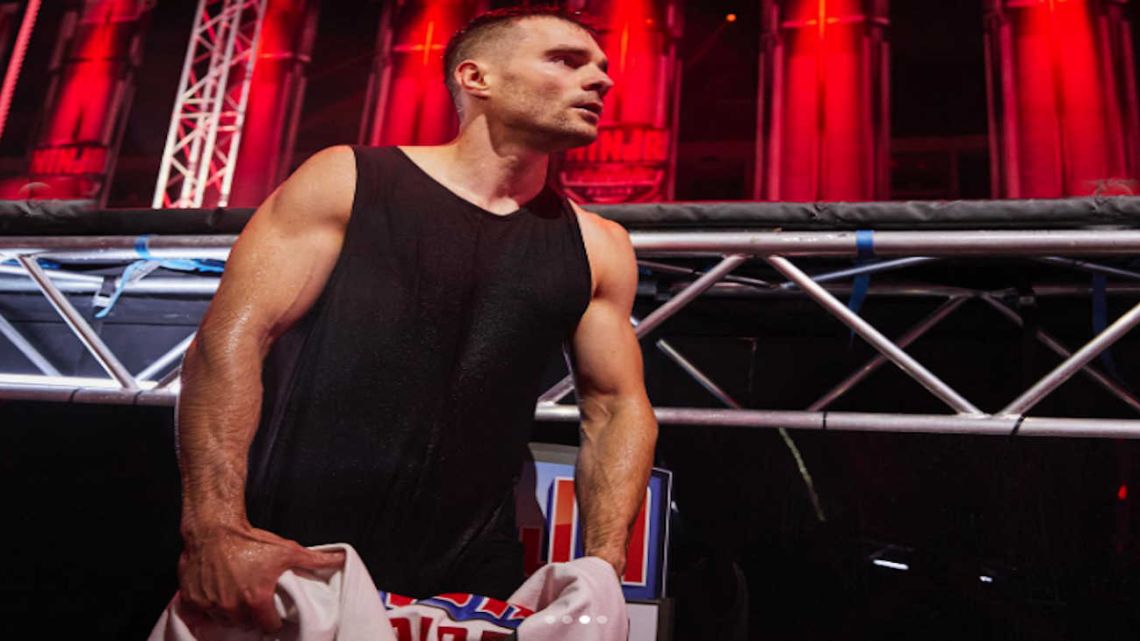 Quién es Marcin Banot, el "hombre araña" polaco que escaló un edificio ...