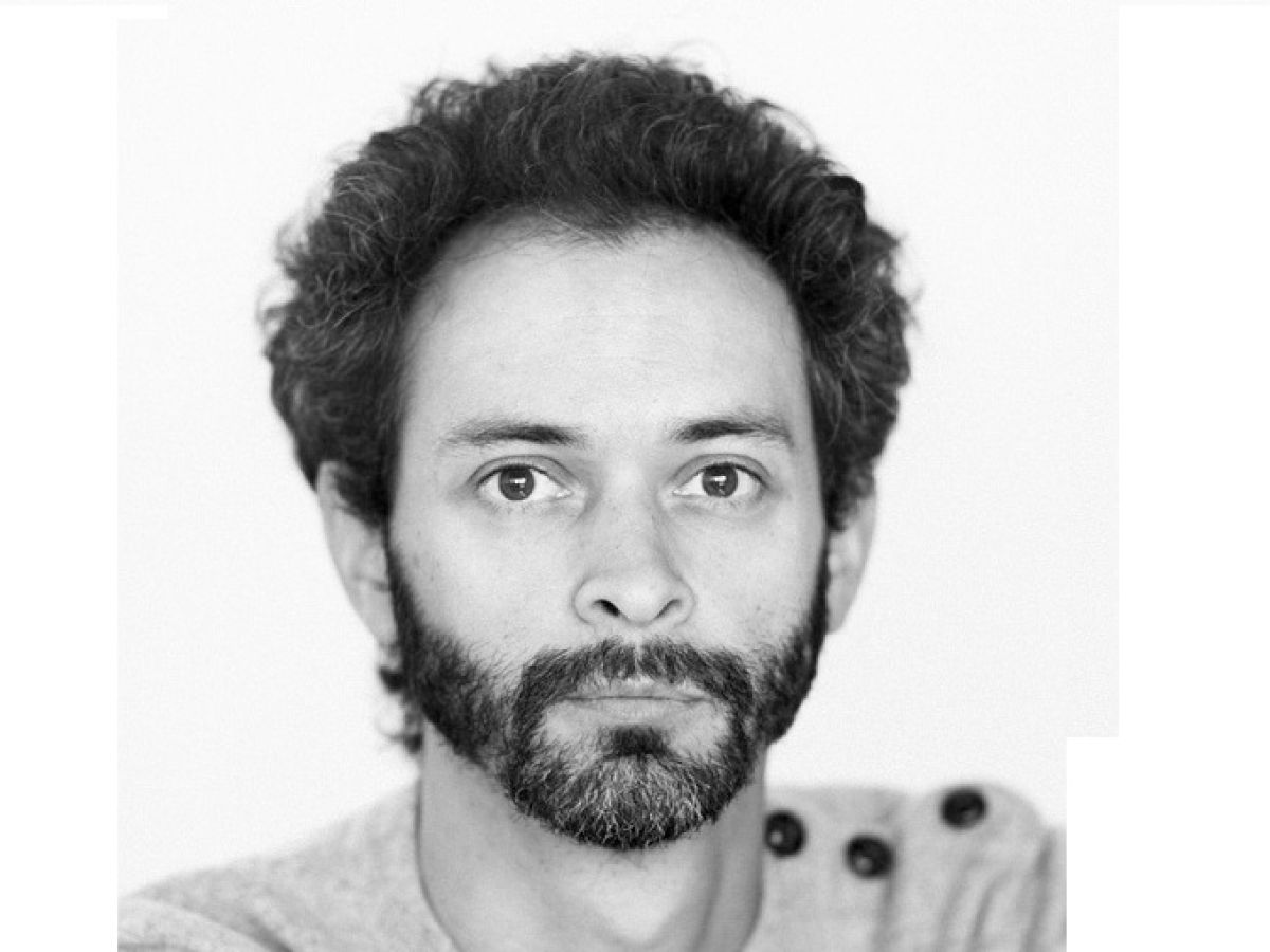 La Casa en Llamas: entrevista a Axel Cherniavsky | Radio Perfil