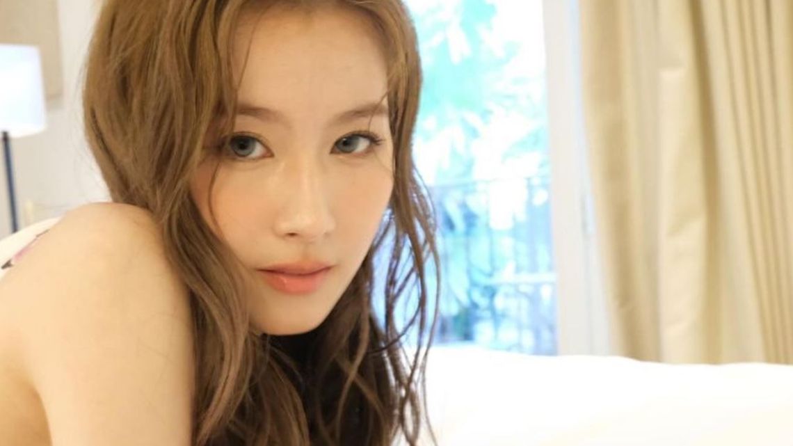 Las fotos de Sana de TWICE que levantaron la temperatura en la red ...