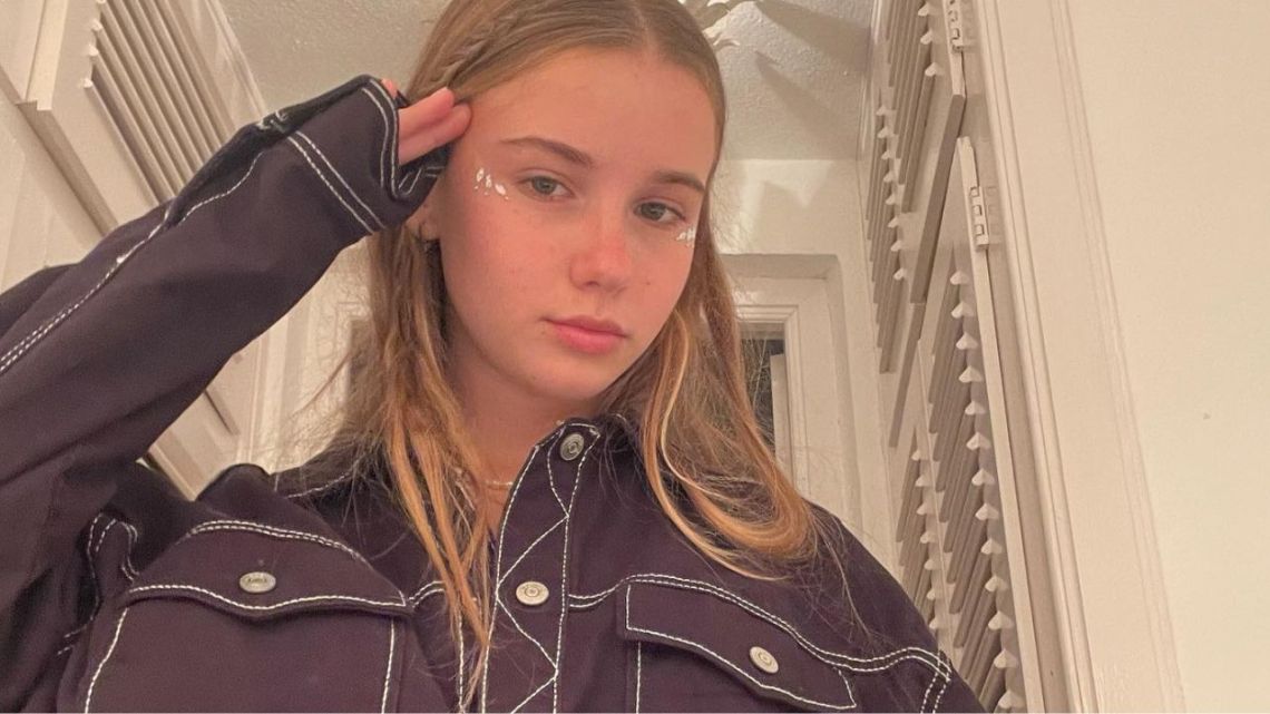 Taína Gravier se convirtió en toda una fashionista imponiendo el look ...