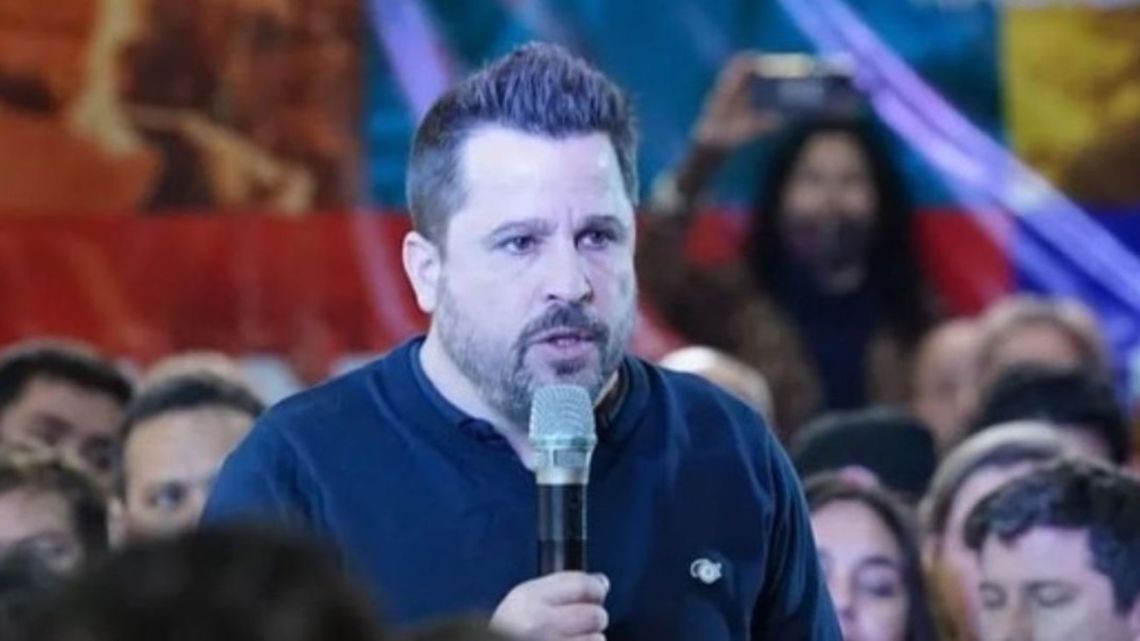 Martín Tetaz: "Con el cepo, el Gobierno está teniendo kirchneritis ...