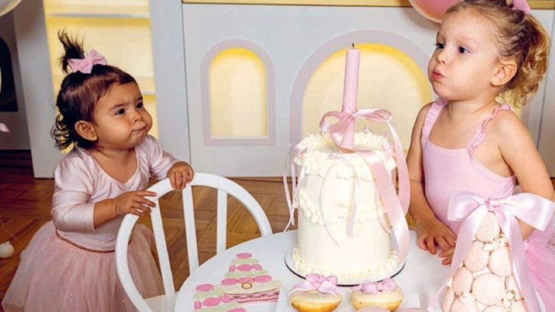 Anita García Moritán y Sarah Burlando se divirtieron en el show de ...