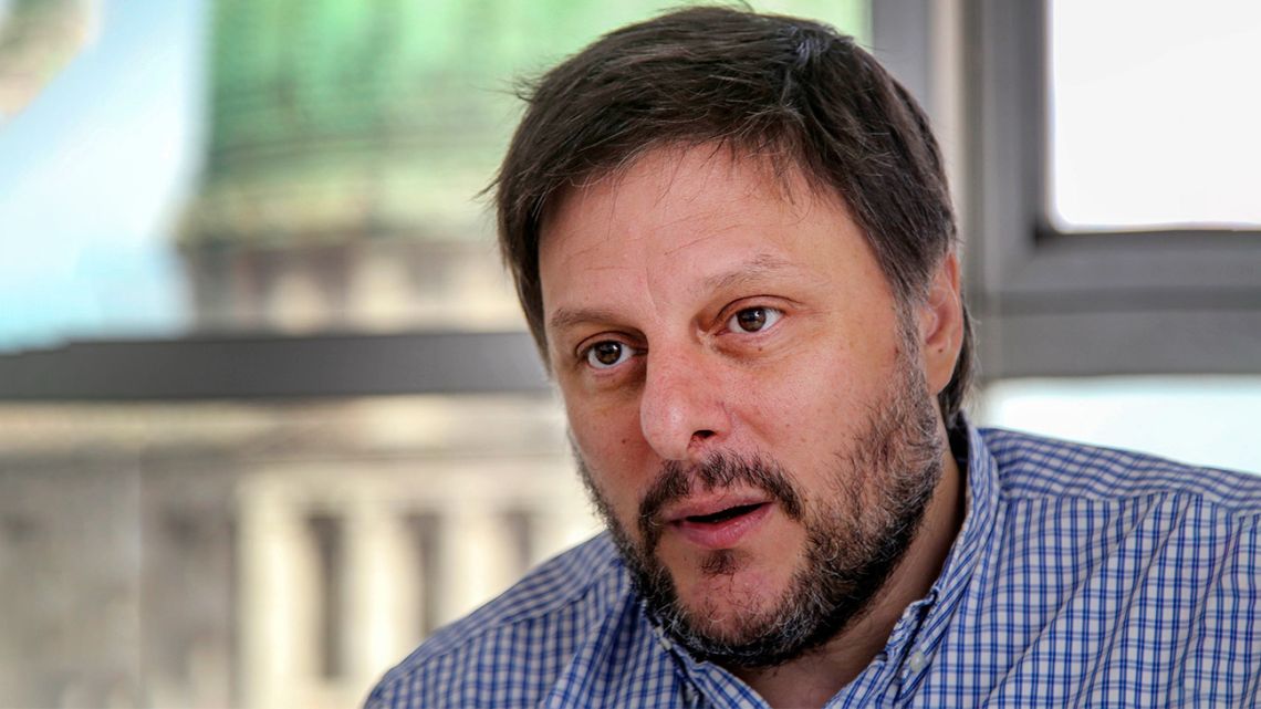 Leandro Santoro: "El Consejo de Mayo es una impostura" | Perfil