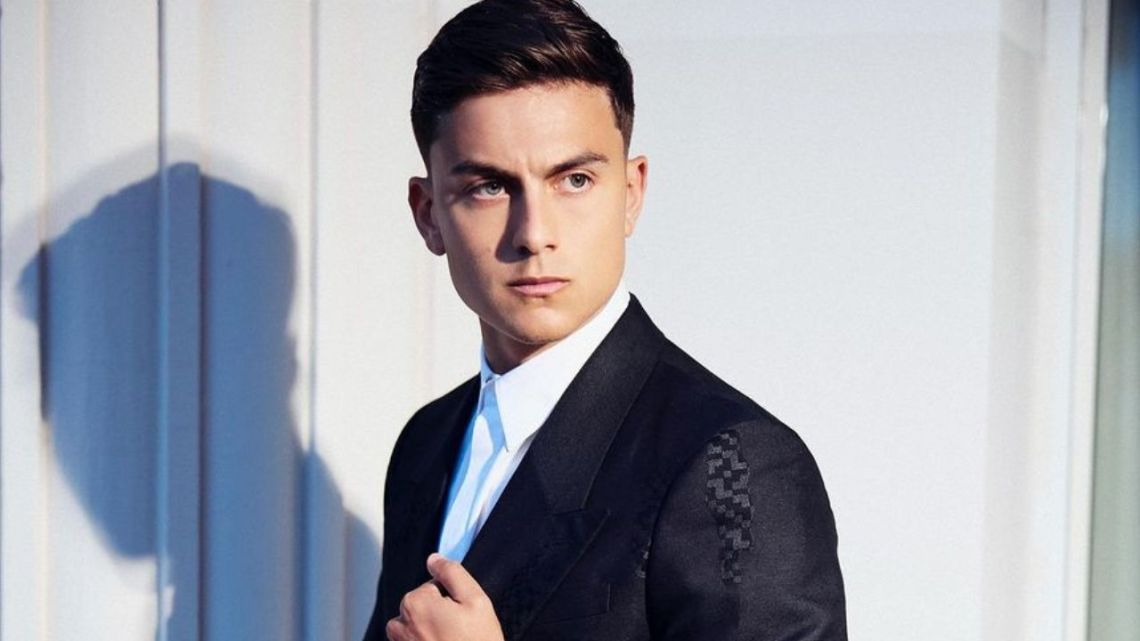 Traje negro, el look eligió Paulo Dybala para su casamiento | Caras