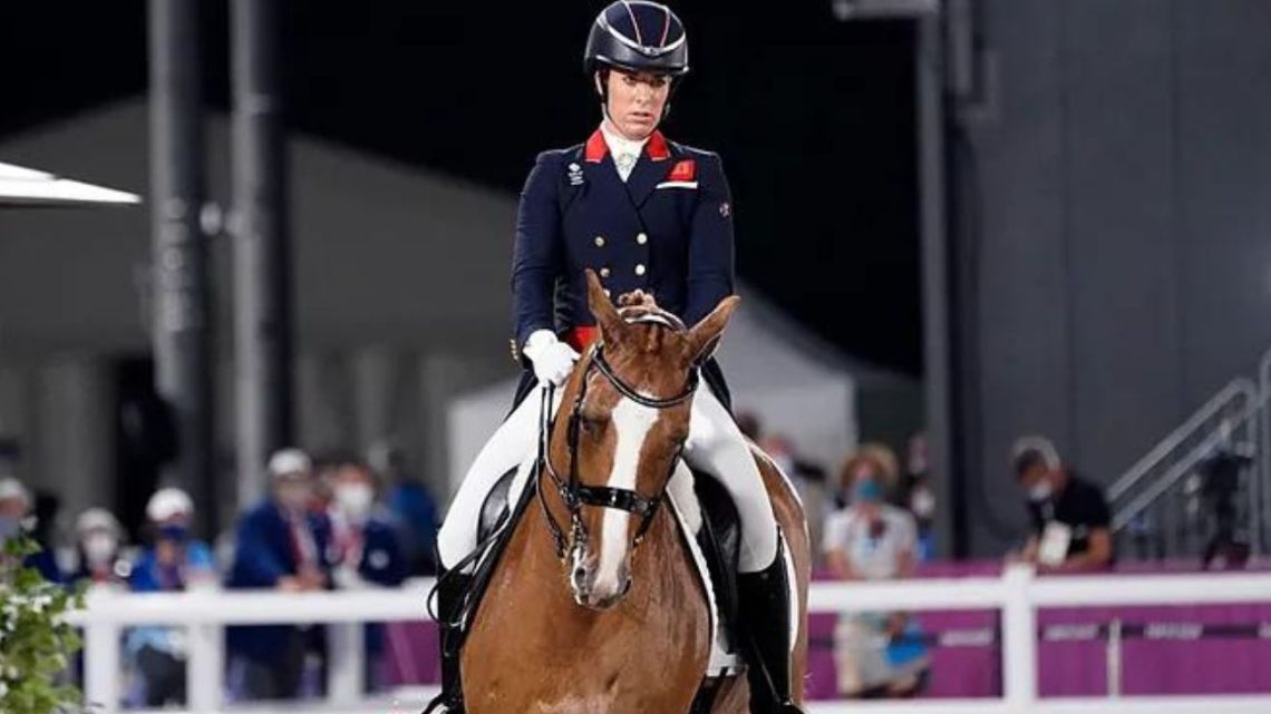 Escándalo En Reino Unido La Tricampeona Olímpica Charlotte Dujardin Se