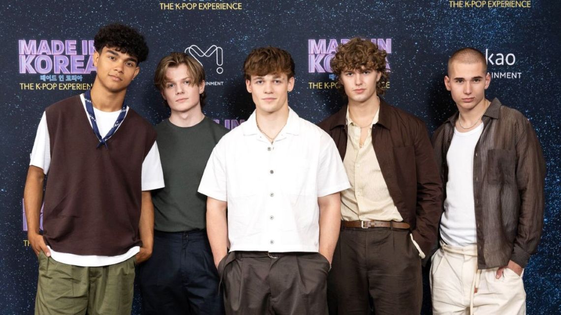 Dear Alice, la nueva boyband del programa "Made In Korea: The K-Pop ...