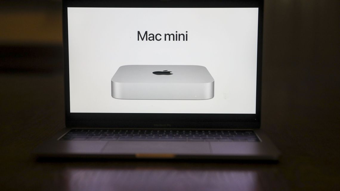 Apple prepara un Mac mini más pequeña con chips enfocados en ...