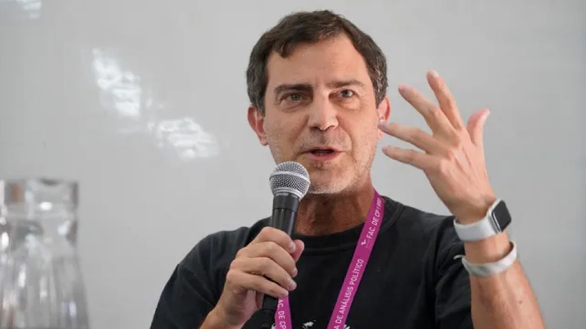 Malamud: “Milei es un loco plástico que se adapta a las circunstancias ...