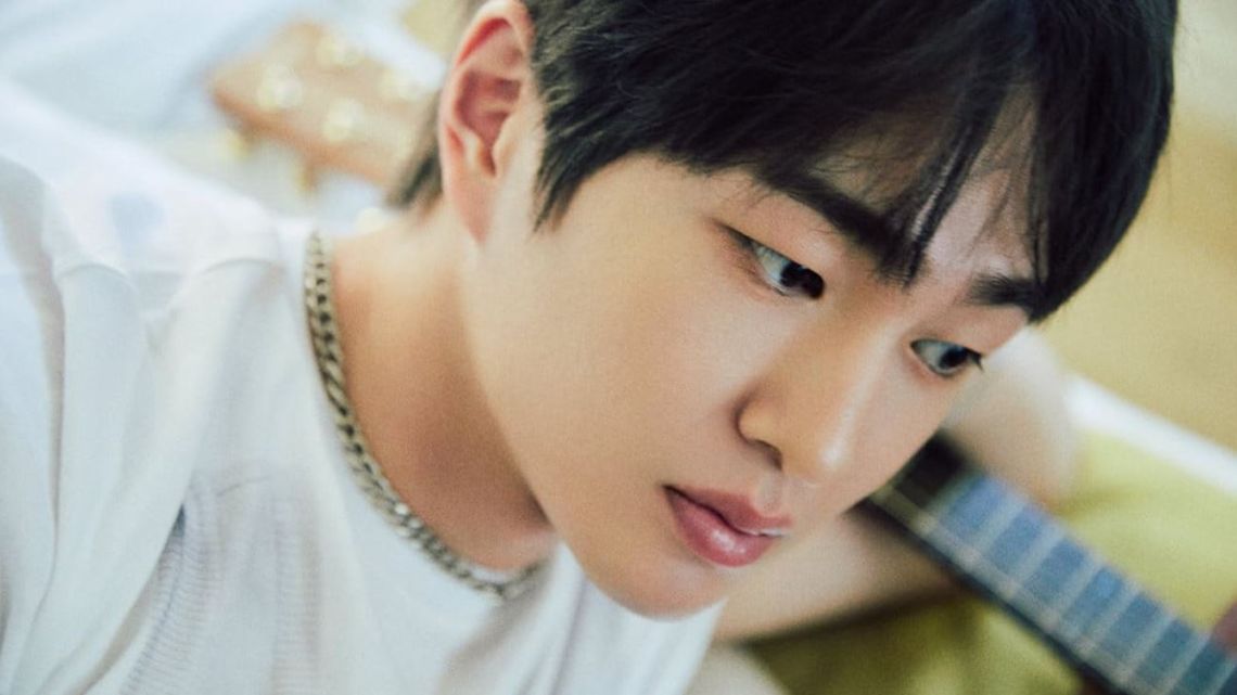 Onew, del emblemático grupo SHINee, lanza el clip destacado de su nuevo ...