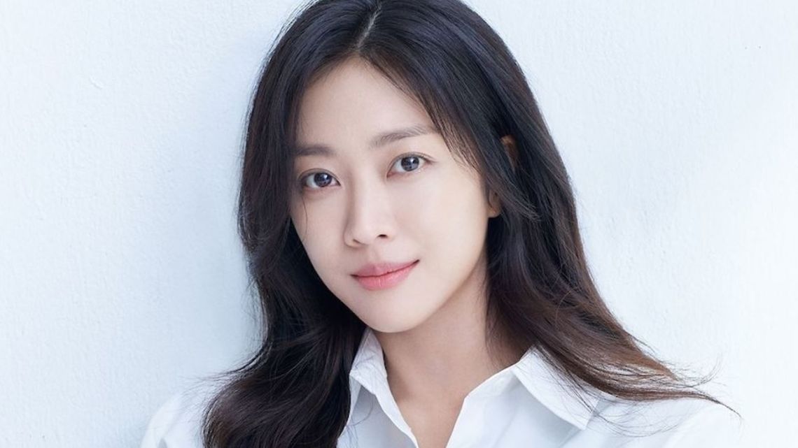 Jo Bo Ah, actriz de la próxima serie de Disney "Knock Off", se casará en octubre | Exitoina