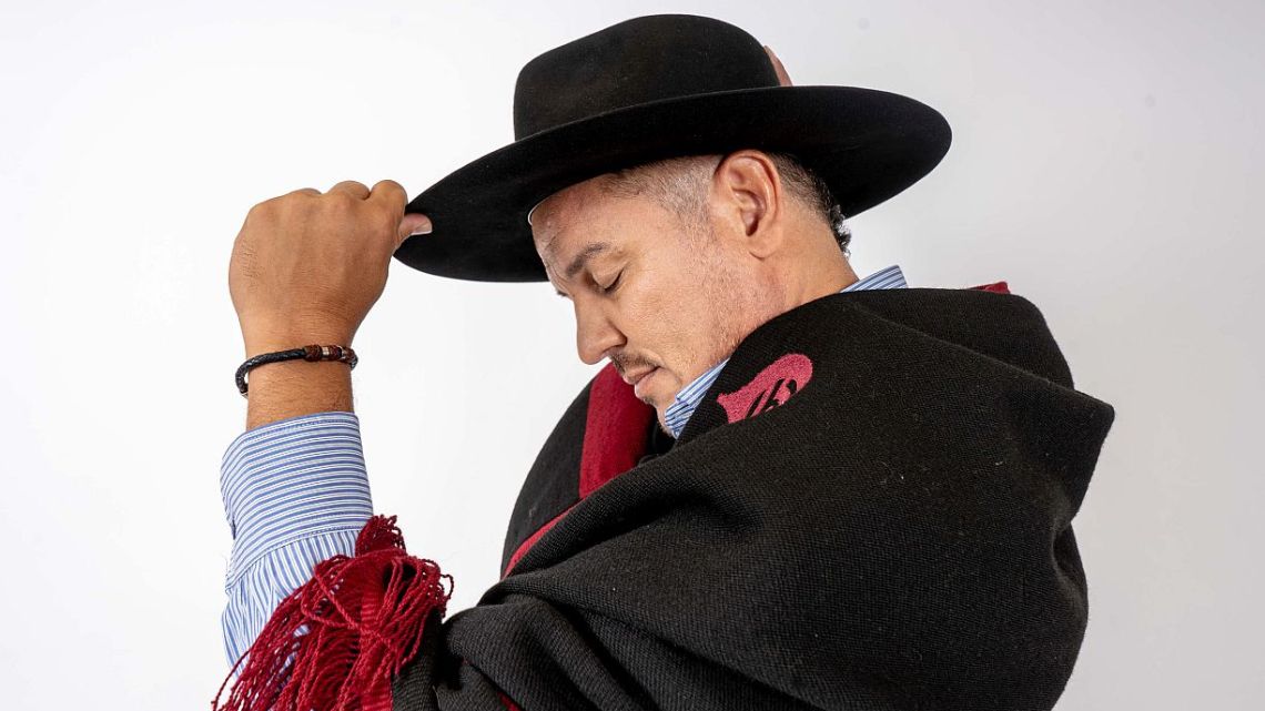 Christian Herrera: "Voy a cantar en el Opera, y lo vivo con mucha ...