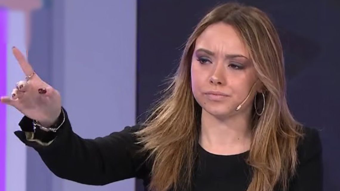 La polémica carta de renuncia de la influencer libertaria Coti Bravi ...