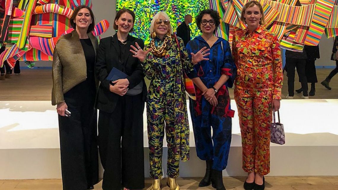 Marta Minujín abrió con éxito su gira mundial con ‘La Menesunda’ | Perfil