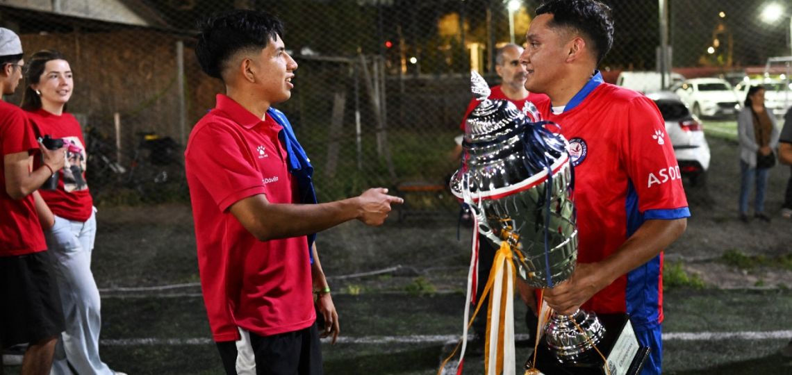 Chile's 'transplant' footballers champion organ donation | Buenos Aires ...