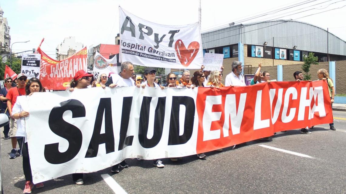 Crisis en el Hospital Garrahan: residentes siguen sin recibir una ...