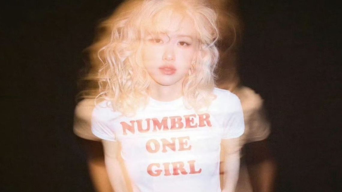 Rosé domina las listas mundiales con su álbum "rosie", y hace historia ...