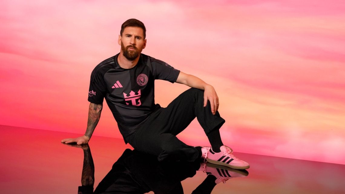 Lionel Messi protagonizó la presentación de la nueva camiseta de Inter ...